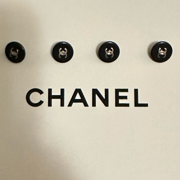 CHANEL | Accessories | Chanel Buttons | Poshmark